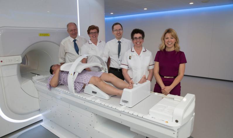 First patient to be treated on the MR Linac in Autumn 2018 | The Royal ...