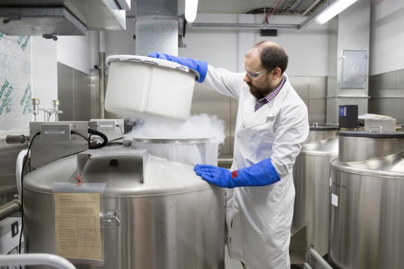 Generic Tissue Bank: researcher information | The Royal Marsden