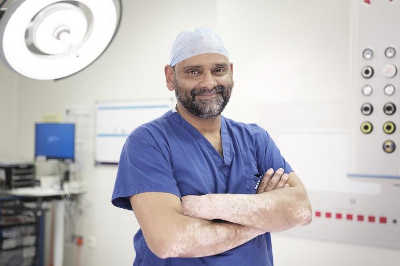 Super Surgeons: Consultant Colorectal Surgeon Mr Shahnawaz Rasheed ...