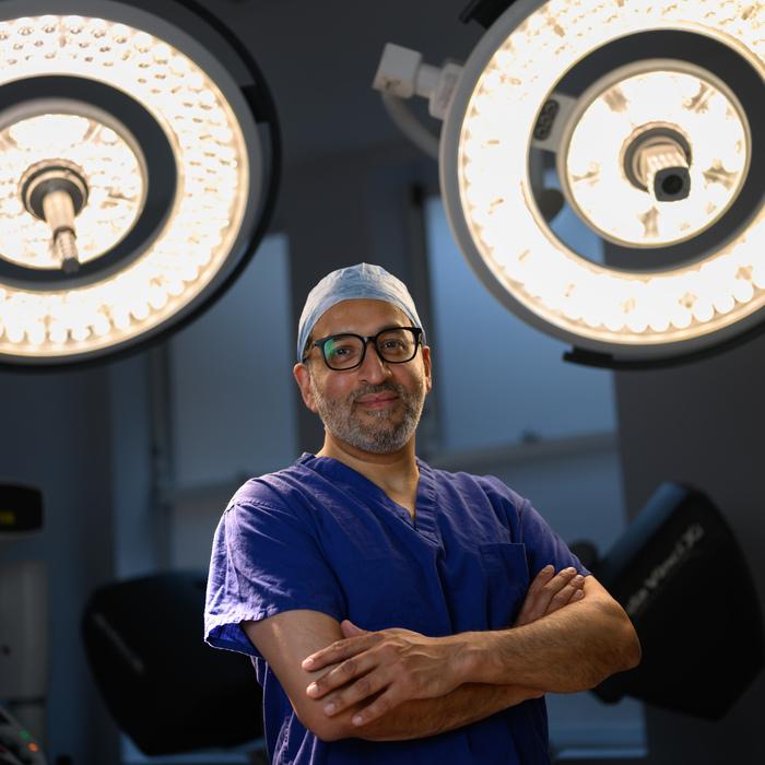Super surgeons | The Royal Marsden
